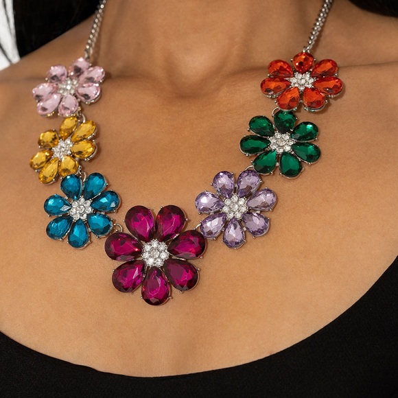 paparazzi | Accessories | Parazzi Zi Collection 223 | Poshmark
